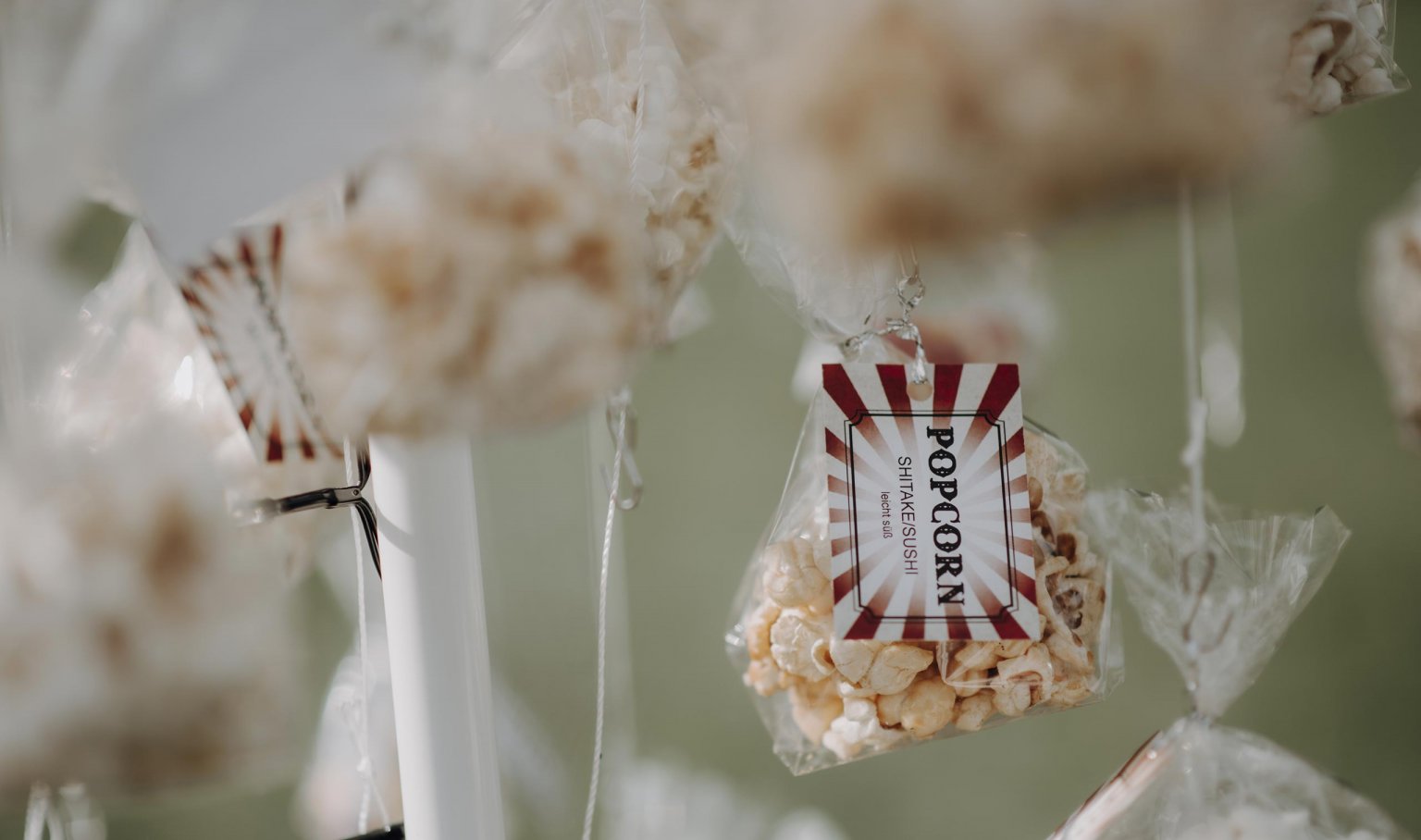 Candybar zur Hochzeit: Die 33 besten Tipps, Ideen & Beispielbilder