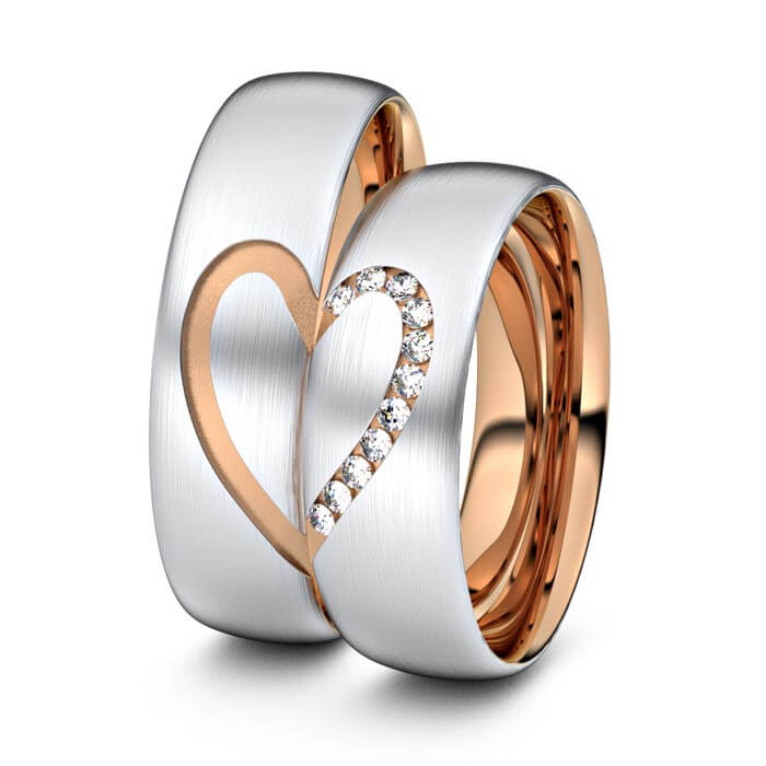 Ausgefallene Eheringe: Gold, Schwarz oder Motive toll kombiniert