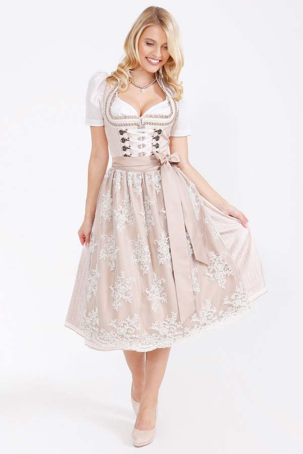 Trachtenhochzeit | Tipps, Ideen & die schönsten Hochzeitsdirndl