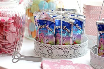Candybar zur Hochzeit: Die 33 besten Tipps, Ideen & Beispielbilder